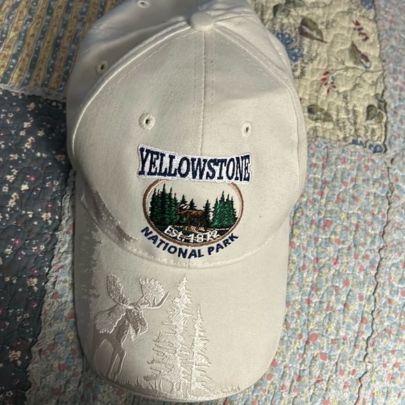 YELLOWSTONE Gear | Accessories | Yellowstone Embroidered Creamwhite ...